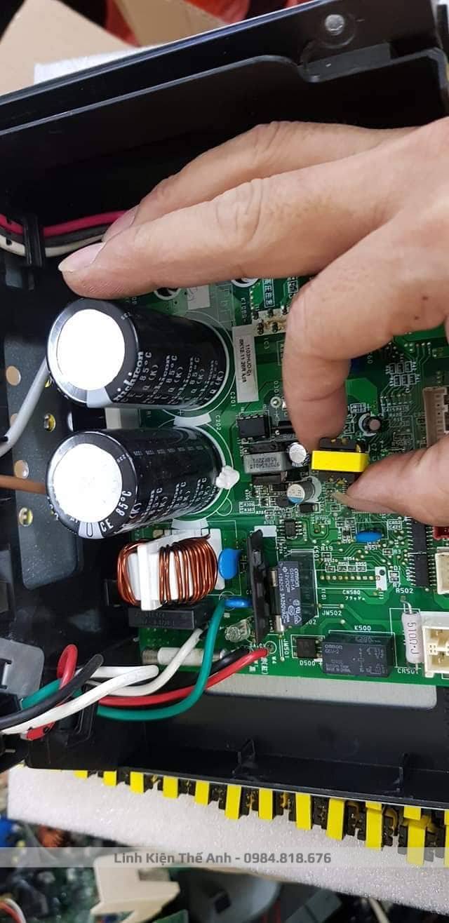 BIẾN ÁP XUNG CỤC NÓNG ĐIỀU HÓA FUJITSU 110 V /220V